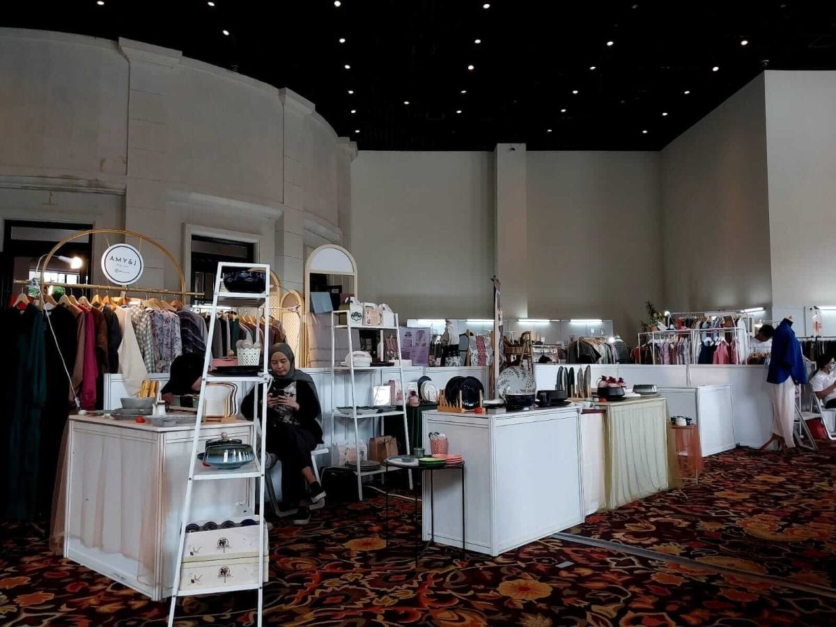 Booth Partisi R8 | Solusi Modular Terbaik dari StandPro