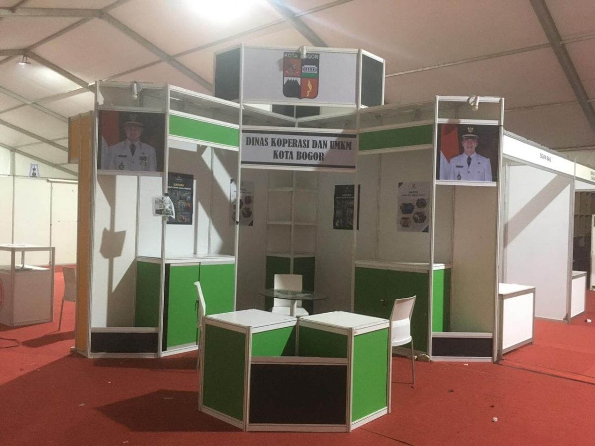 Booth Partisi R8 | Solusi Modular Terbaik dari StandPro